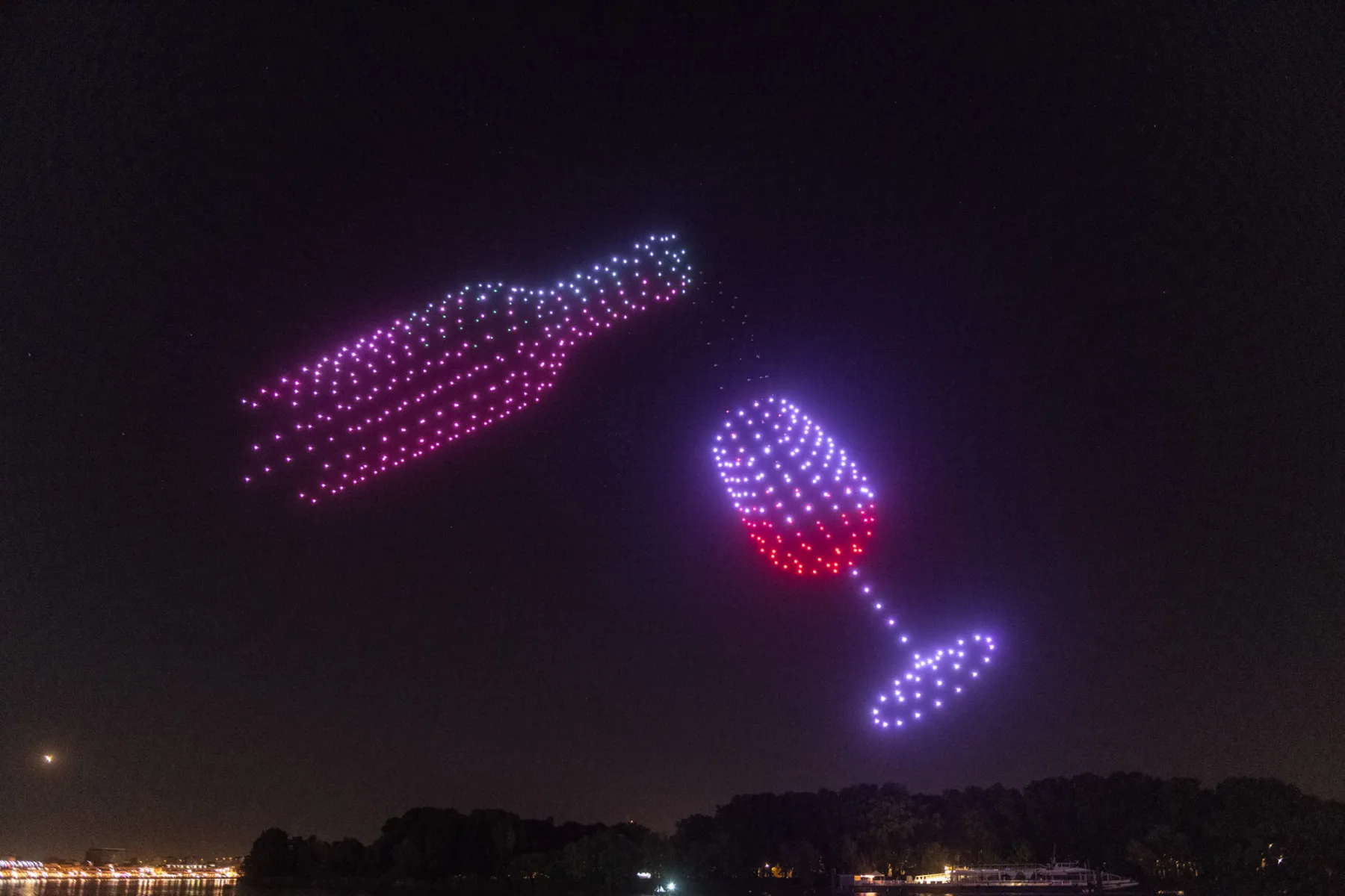 Le spectacle de drones de Bordeaux Fête le Vin